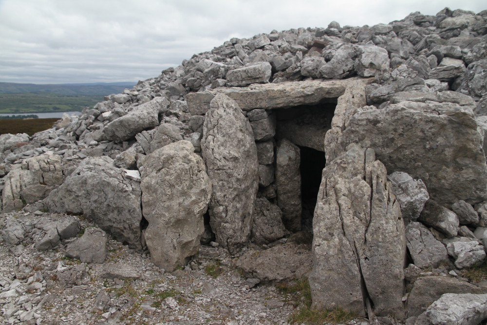 Carrowkeel Passage Tomb Cemetery | information | photos | map